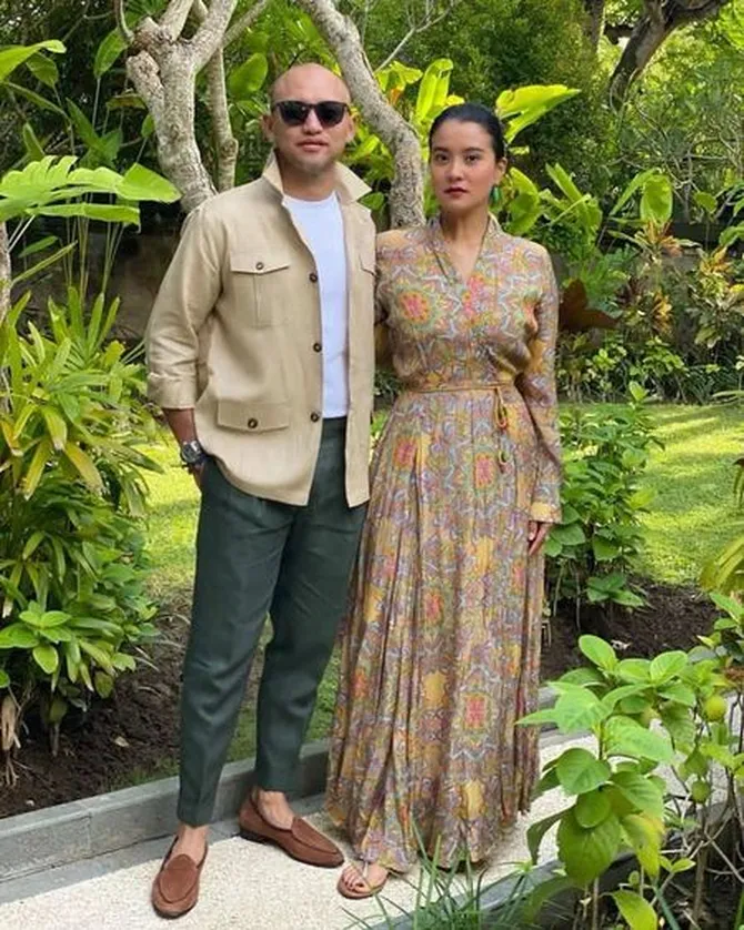 Marcella Zalianty Dan Ananda Mikola