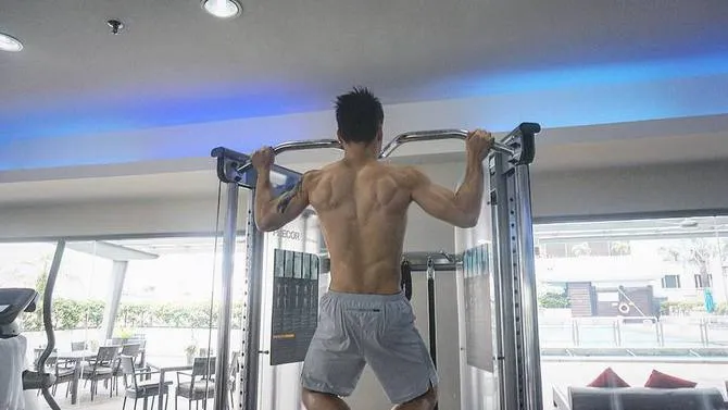 Randy Pangalila Poop