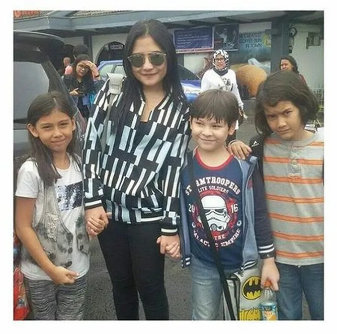 Prilly Latuconsina Dan Winxs