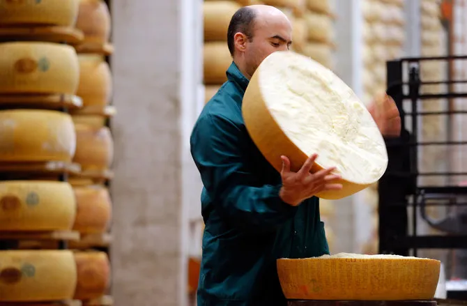 10 Jenis Keju Paling Populer, Banyak Dipakai Jadi Bahan Masakan Lezat ...