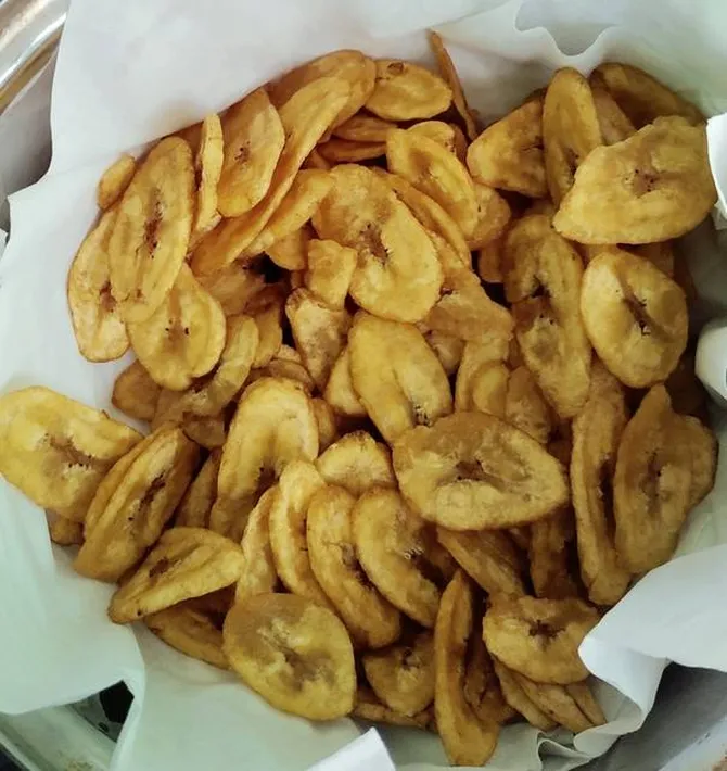 9 Cara Membuat Keripik Pisang Renyah, Enak dan Mudah - Plus.Kapanlagi.com