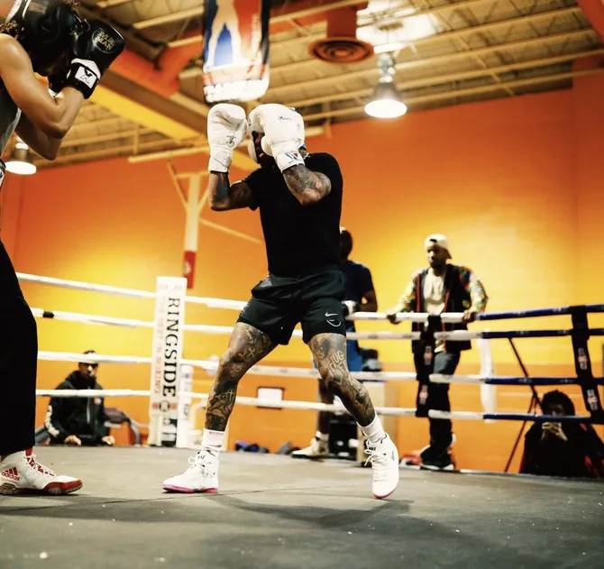 Profil, Agama dan Foto-foto Gervonta Davis Juara Tinju Dunia Kelas ...