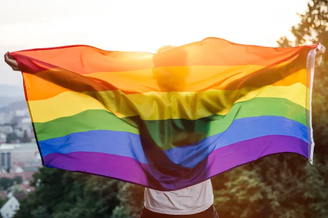 Memahami Arti LGBT, Ketahui Juga Berbagai Istilah yang Masih Berkaitan ...