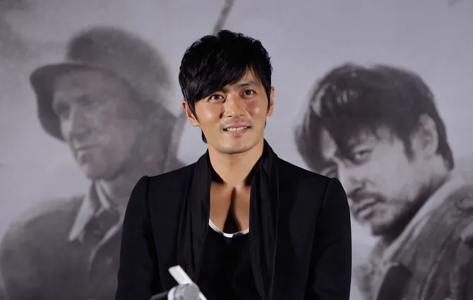 Won Bin | Umur 35 Lebih, Aktor Drama Korea Ini Masih Bikin Fans Klepek ...