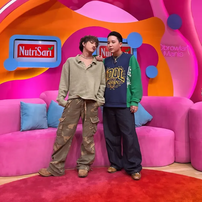 Dicky Smash E Dan Pacarnya