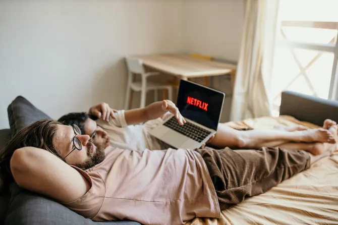 Cara Download Netflix di Laptop atau Mac yang Tepat dan Mudah Dilakukan ...