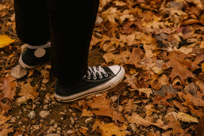 Arti Leave dan Perbedaan dengan Left Beserta Contoh Kalimatnya - Plus ...