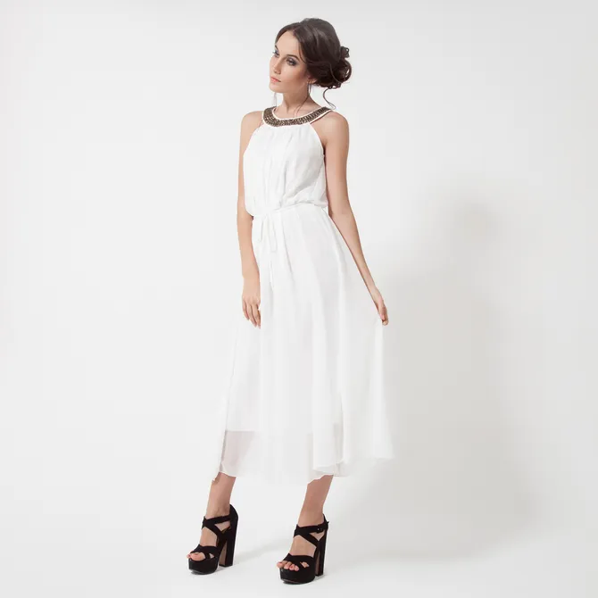 Deretan Ide Fashion Glamour Ala Royal Family, Bikin Tampilan Stunning ...