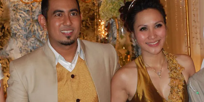 Rio Febrian Berniat Duet Dengan Istri - KapanLagi.com