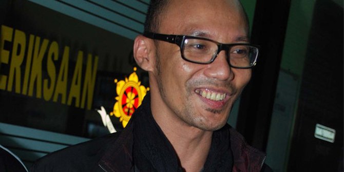 Hadapi Sidang, Yoyo Tak Pakai Pengacara? - KapanLagi.com Hadapi Sidang, Yoyo Tak Pakai Pengacara? - KapanLagi.com