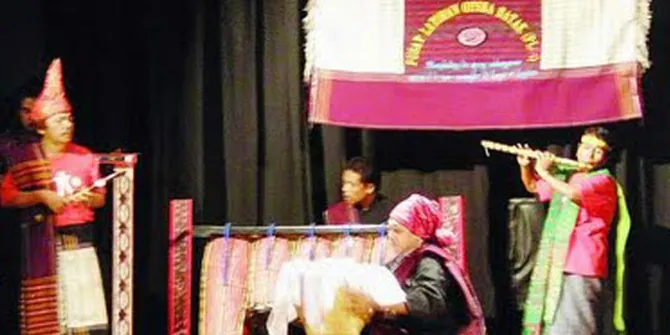 Cerita Perjalanan Anak Batak Dalam 'OPERA BATAK' - KapanLagi.com