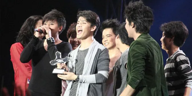 SMASH Jadi Boyband Paling Inbox - KapanLagi.com