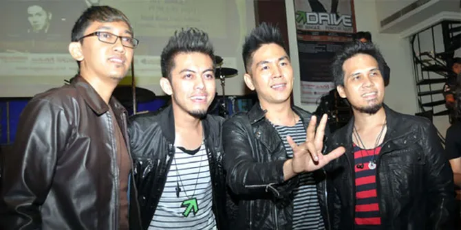 Takaeda, Vokalis Baru Drive Pengganti Anji - KapanLagi.com