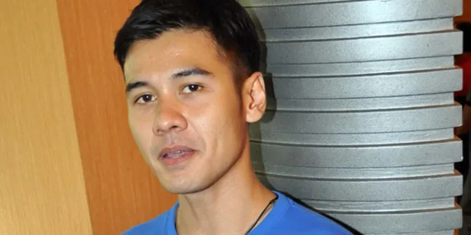 Profesional, Chico Jericho Rela 'Pisah' Dengan Bella - KapanLagi.com
