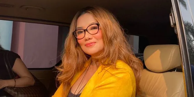 Akur dengan Angelina Sondakh, Reza Artamevia Sering Kumpul Bareng ... Akur dengan Angelina Sondakh, Reza Artamevia Sering Kumpul Bareng ...