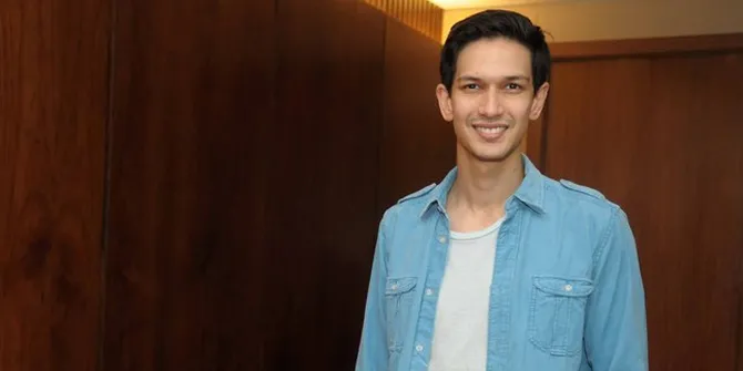 Bule Ganteng! Ponakan Dimas Beck Ternyata Nggemesin Banget - KapanLagi.com