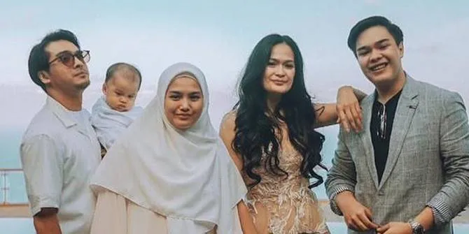 Datang ke Dokter Kandungan, Ricky Harun Kira Donna Harun Hamil ...